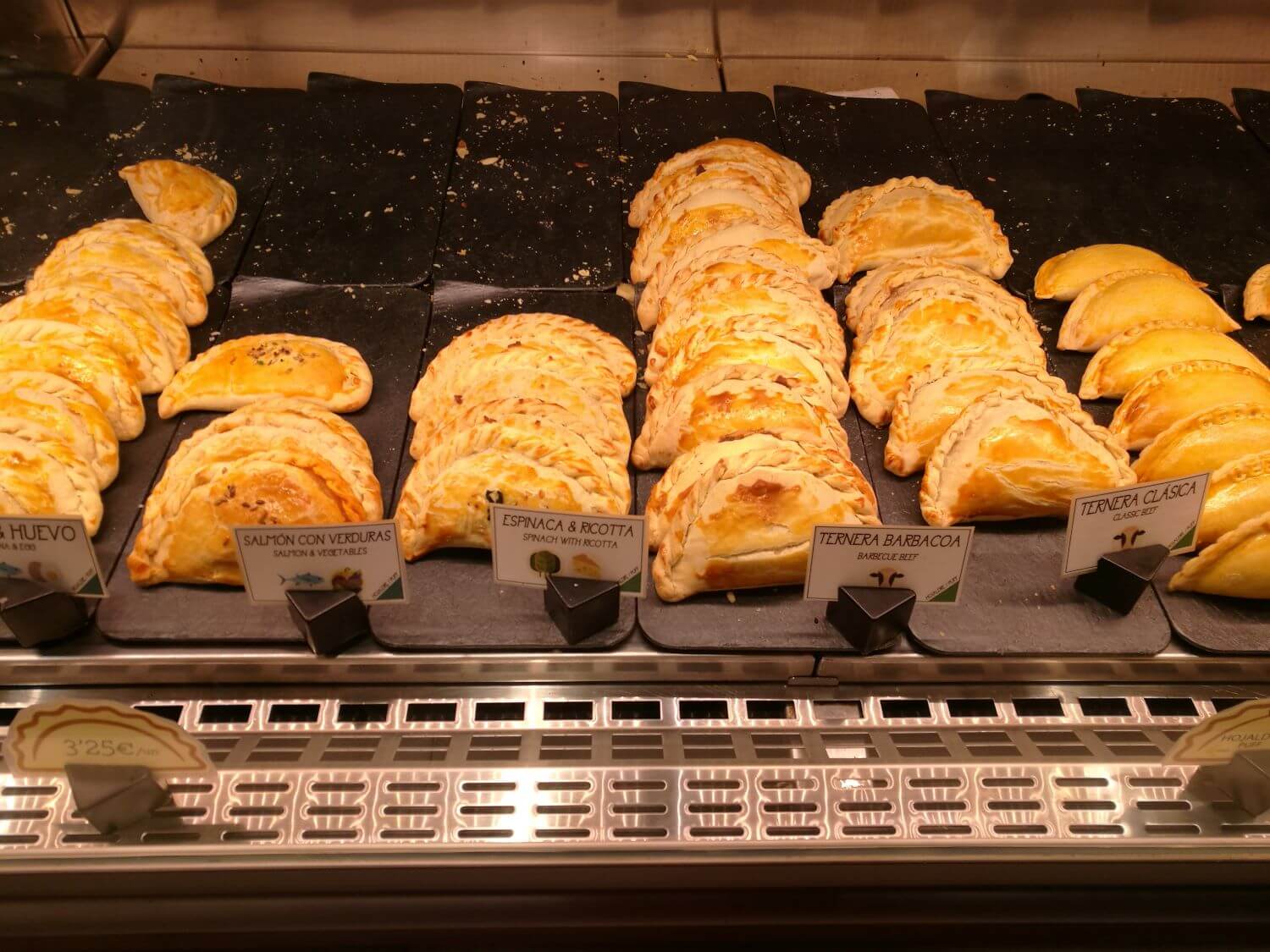 What To Eat In Spain: A Quick Guide To Spanish Food | Gremlin Travels